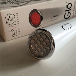 Glo by ReVive Light Therapy | Skincare | Glo By Revive Led Wrinkle ...